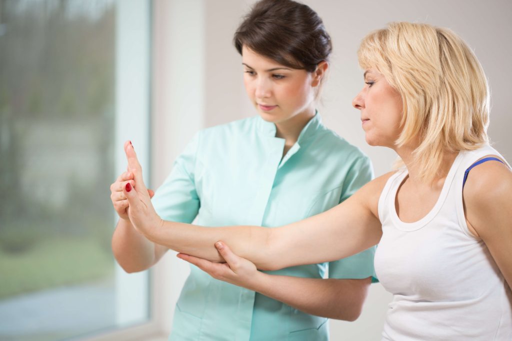 Sports Training in Creve Coeur, MO for Your Wrist Injury | Excel PT