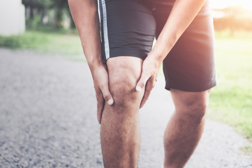 Knee Is Tight & Stiff | Possible Causes | Back in Motion
